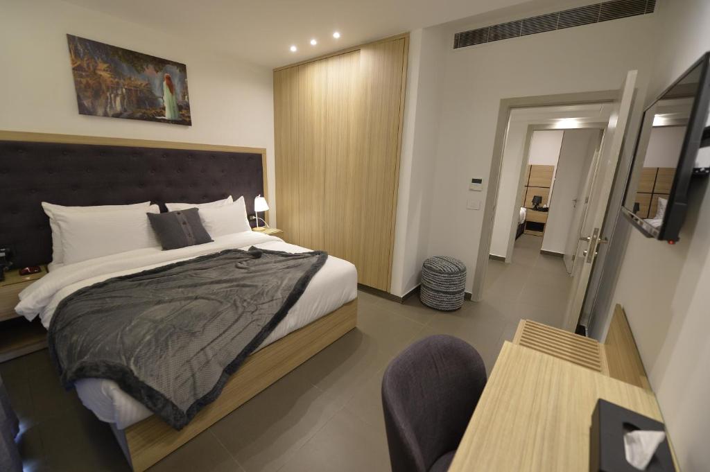Home - Zett Hotel